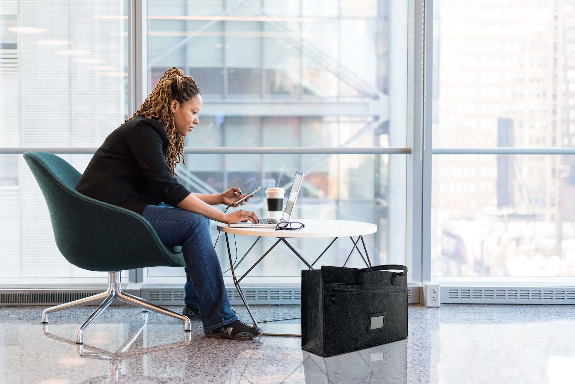Desk Sharing Organizer aus Filz (EU) - Für Flexible Arbeitsplätze